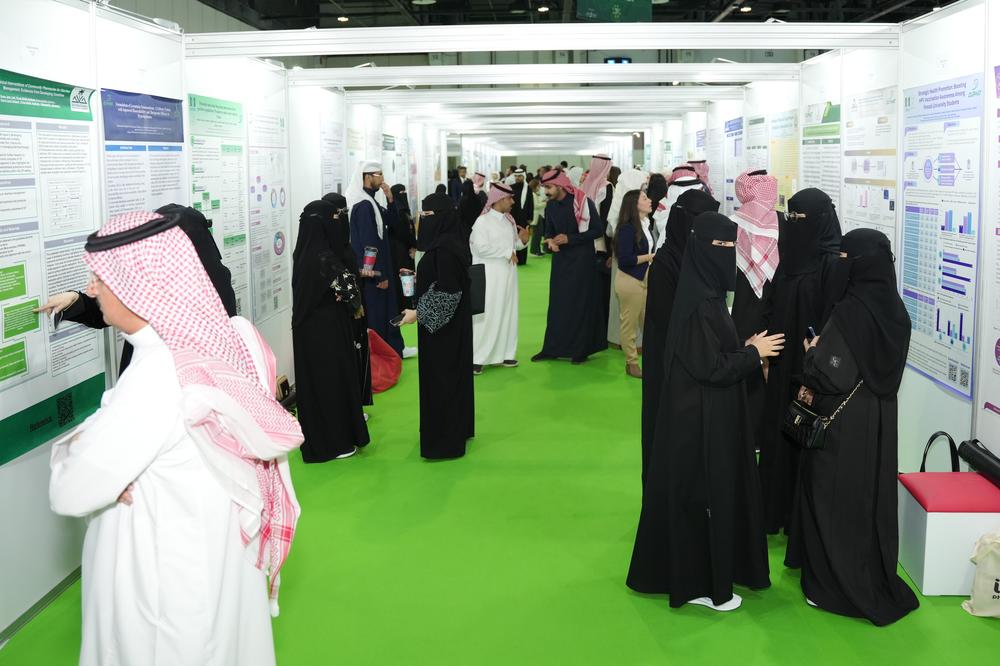 Poster Presentation - Present and Discuss Your Research